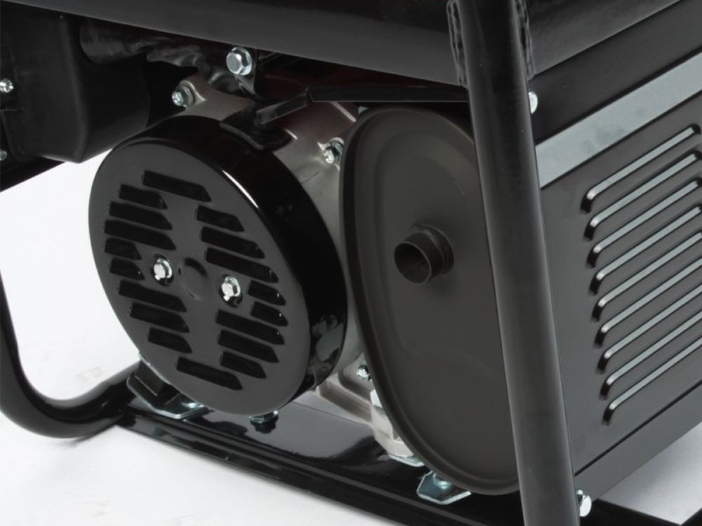 Генератор бензиновый MAXCUT MC 3500 купить - цена, характеристики и фото в интернет-магазине Иллеон